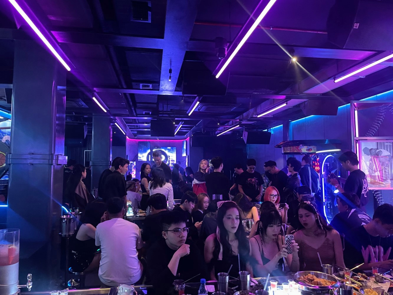 Go Sleepless with Ho Chi Minh City Nightlife in 2024 | Bars, Clubs ...