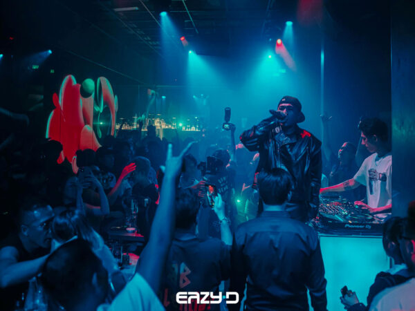 15 Best Bars In Da Nang | Cheers To The Night [2026] - Vietnam Is Awesome