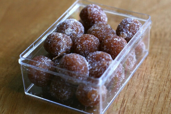 10 Delicious Vietnamese Desserts and Candy - Vietnam Is Awesome