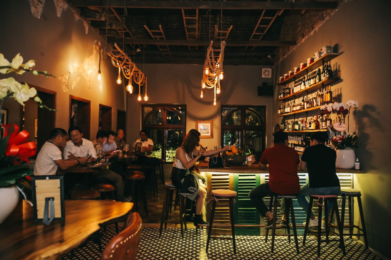 Top 10 Hidden Bars in Saigon - Contributed By Vietnam Is Awesome ...