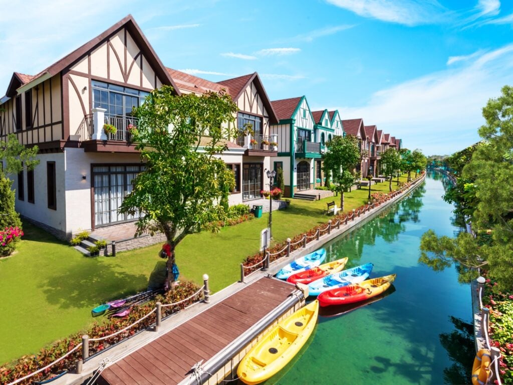 Top 10 Tourist Places To Visit Near Ho Chi Minh City - Vietnam Is Awesome